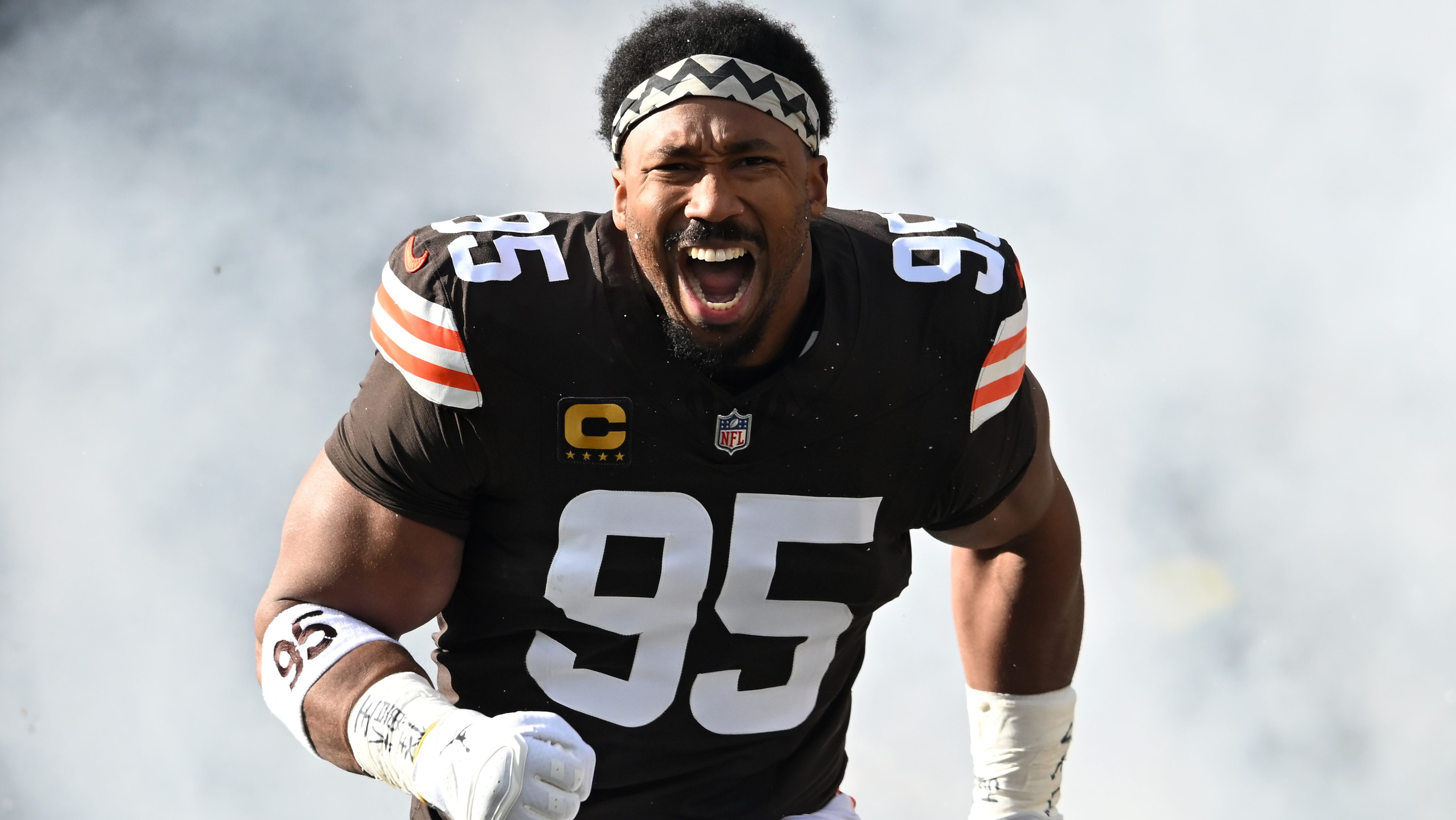 Browns’ Myles Garrett sends heartfelt message on Quinshon Judkins ...