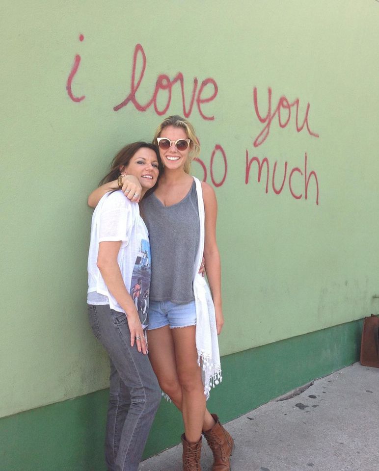Martina McBride's 3 children: All about Delaney, Emma and Ava