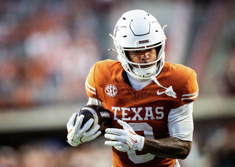 Texas football: Starting Longhorns wide receiver announces intent to ...