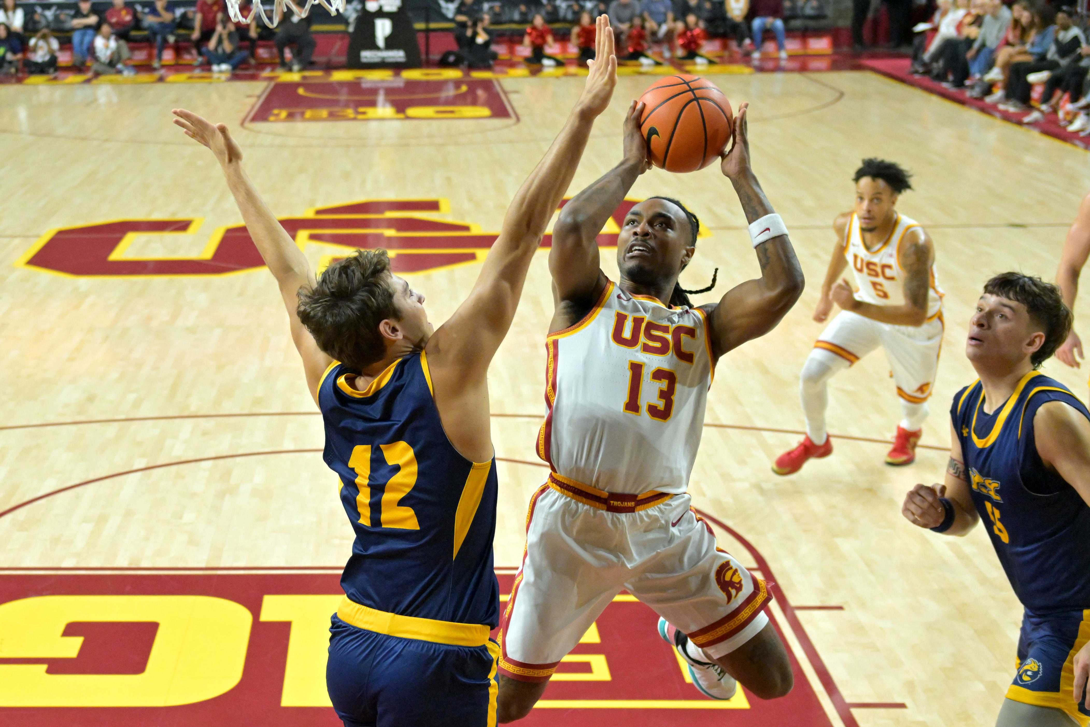 Kam Woods makes USC MBB season debut after midseason arrival