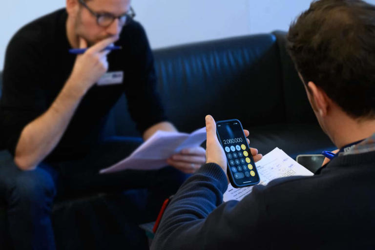 Aggressive negotiators win more money but destroy something more ...