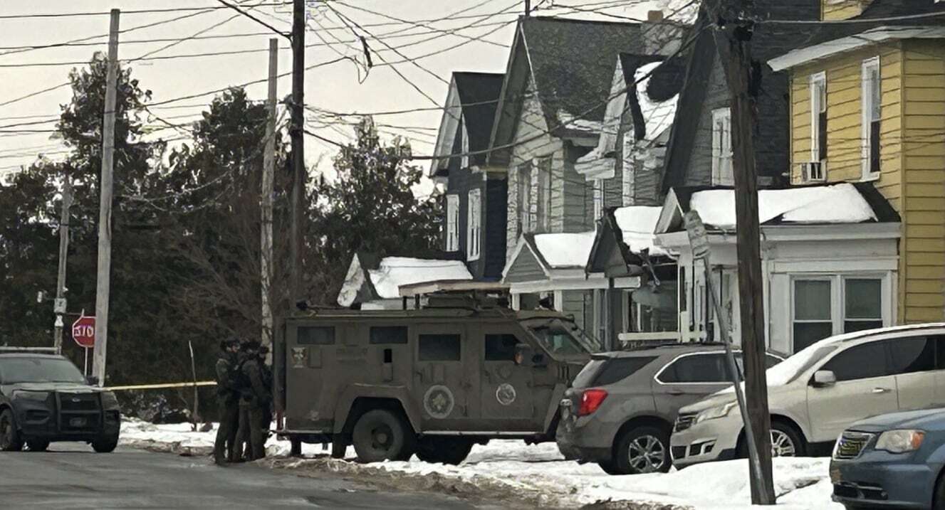 Hochul vetoes transparency bill aimed at NY police radio transmissions