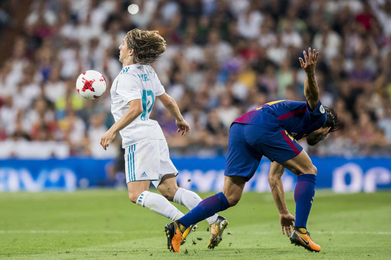 The art of the quick turn and pass