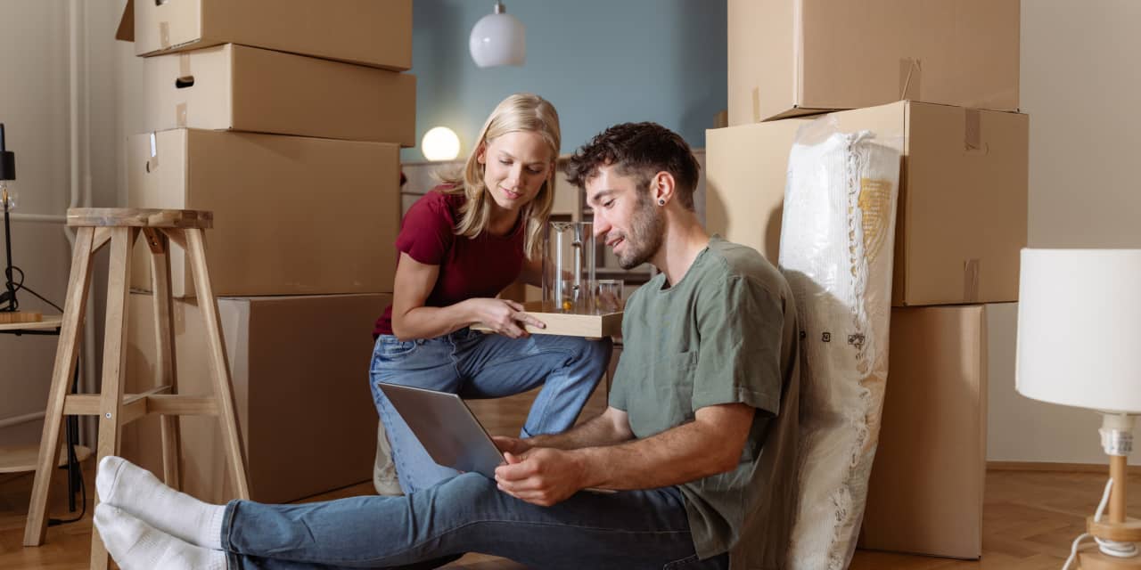 ‘I don’t want to break up with him’: I’m 32 and my boyfriend wants me ...