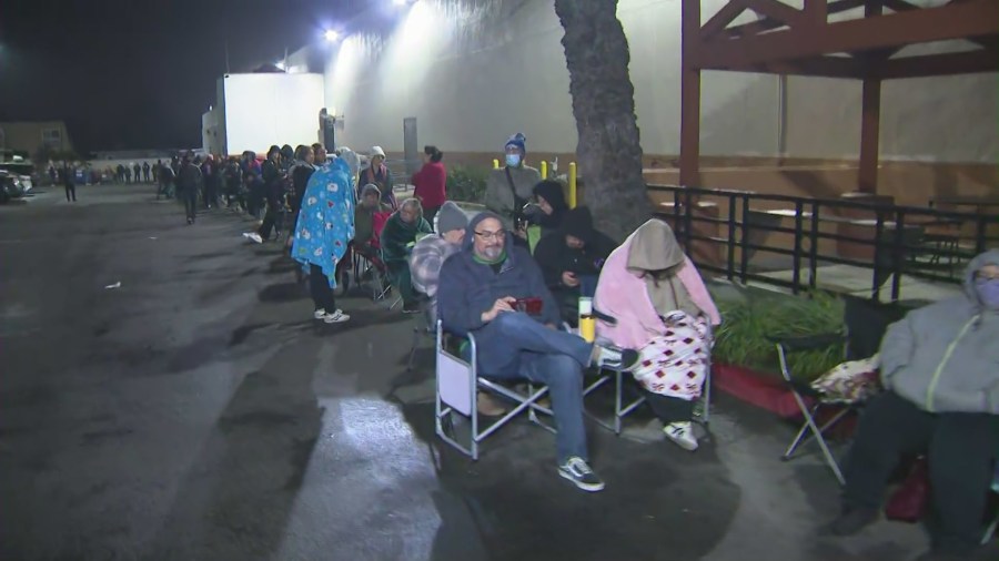 Thousands flocking to Downey for annual ‘masa pilgrimage’