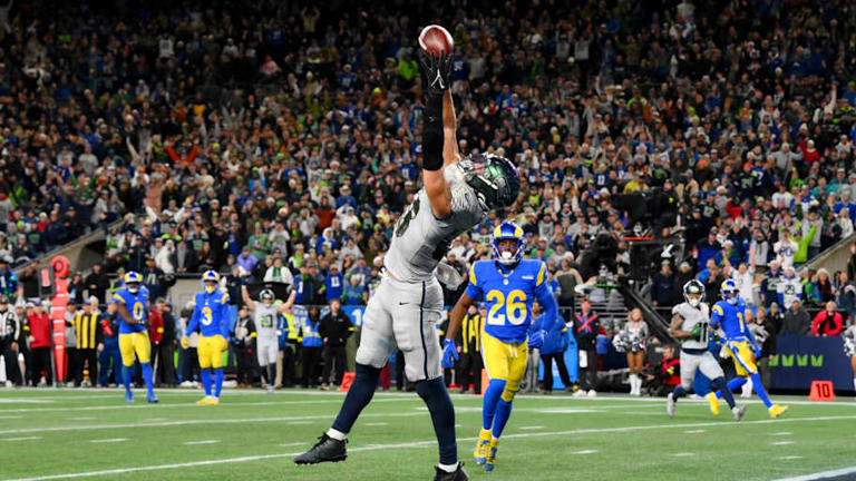 Seahawks have a chance to make historic franchise mark in Week 17