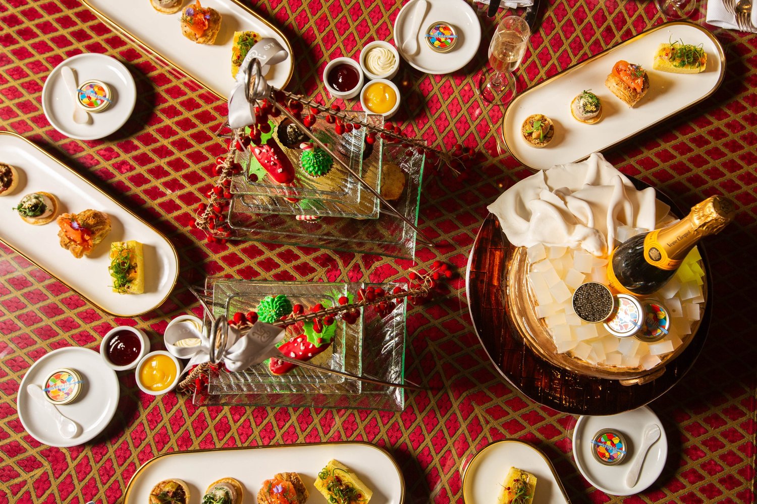CHAMPAIGN & CAVIAR HOLIDAY AFTERNOON TEA AT THE ST. REGIS, DC