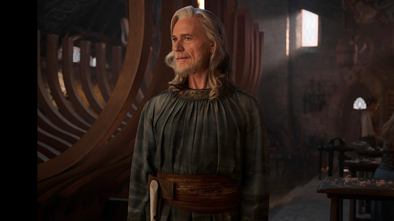 How long do elves live in The Lord of the Rings series?