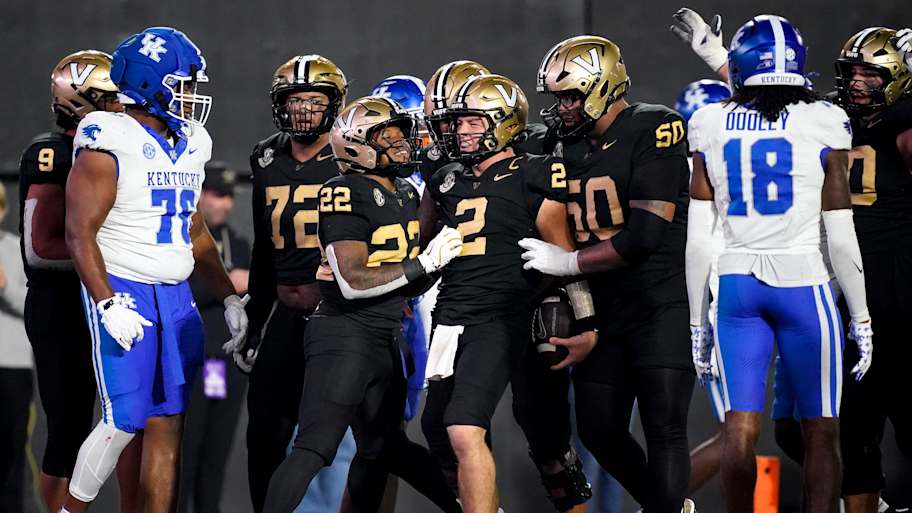 How Eli Stowers’ absence impacts Vanderbilt offense in bowl game