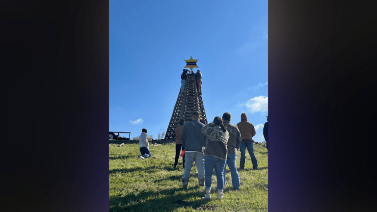 Family honors fallen Iberville Parish deputy Charles Riley with bonfire ...