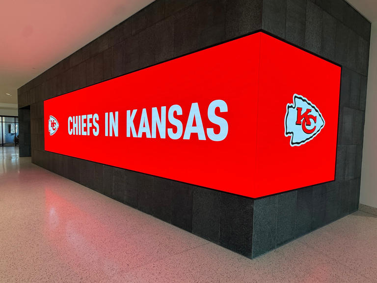 How the historic Chiefs move to Kansas unfolded in Topeka
