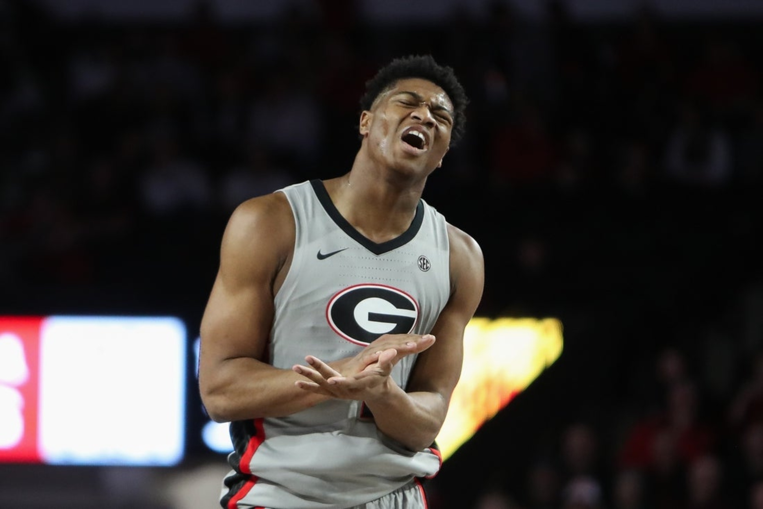 No. 23 Georgia pulls away in second half to rout West Georgia