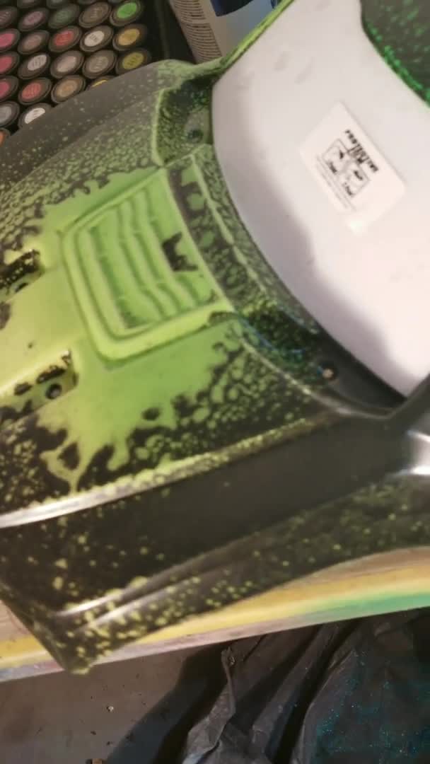 Using Dawn Powerwash to paint a Traxxas X-Maxx RC body