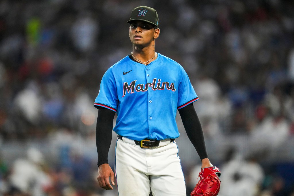 Yankees predicted to land 27-year-old budding ace in offseason trade