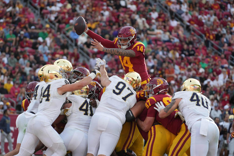 USC-Notre Dame rivalry fight is not over: What the Trojans must do