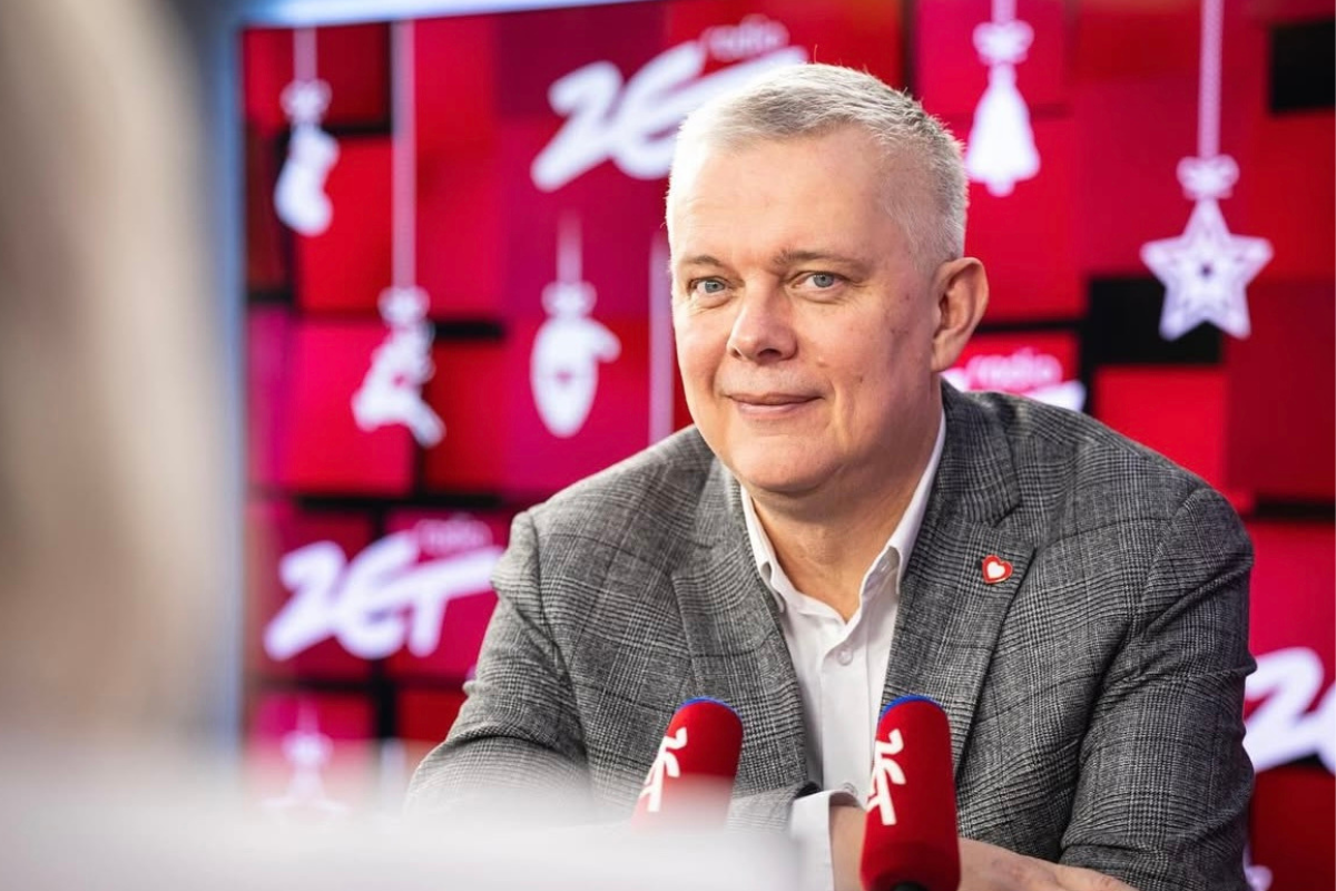 „Zarabiaj więcej, to święta nie będą drogie”. Siemoniak w roli ...