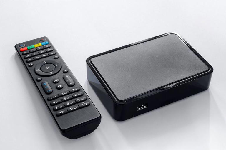 UK households with 'fully loaded' IPTV sticks and boxes issued major ...