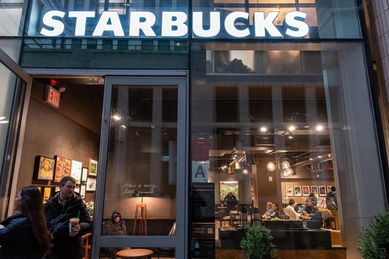 How Starbucks came undone