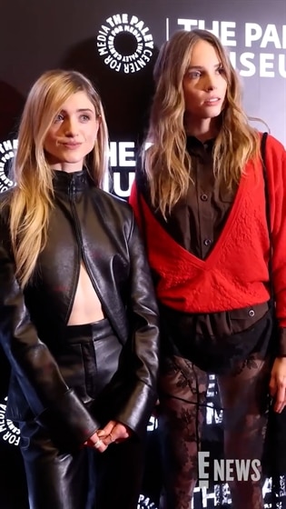 Natalia Dyer and Maya Hawke stun for "Stranger Things"