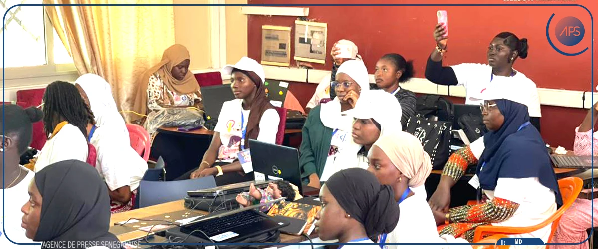 Ziguinchor : des jeunes filles formées au codage pour renforcer leur ...