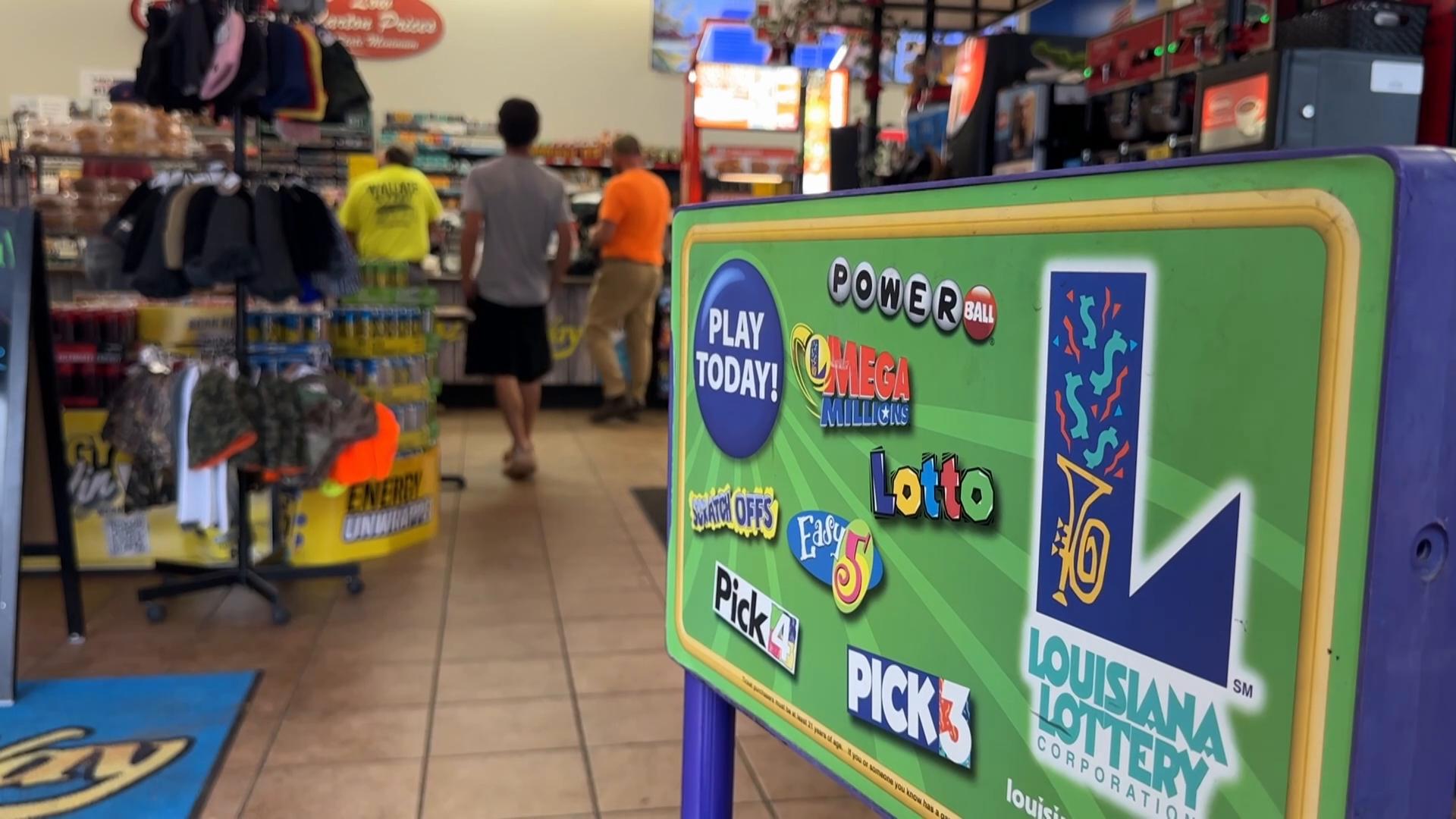 Powerball jackpot climbs to $1.6 billion, among largest lottery prizes ...