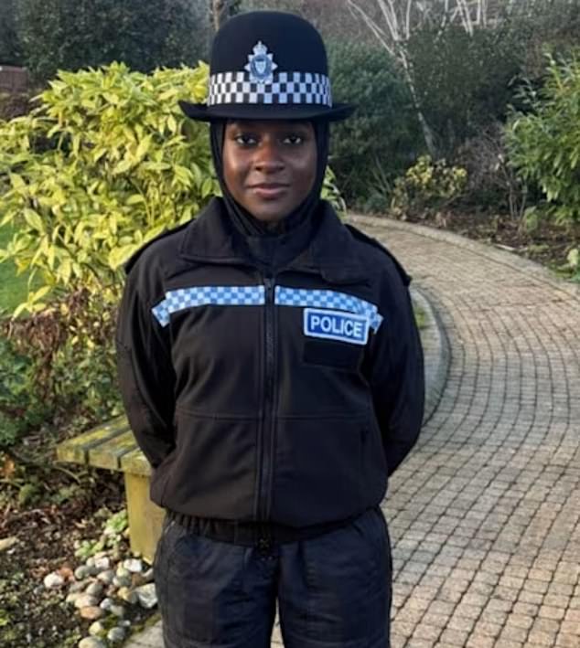 Magnetic hijabs to be introduced to the police to try and attract more ...