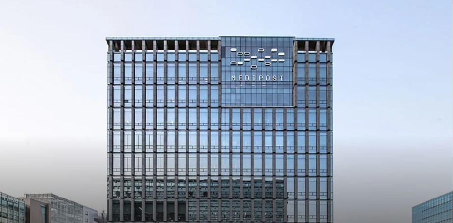 테크 PEF, 메디포스트 4300억 베팅 "득 or 독"…개미 독박 우려[The SIGNAL]