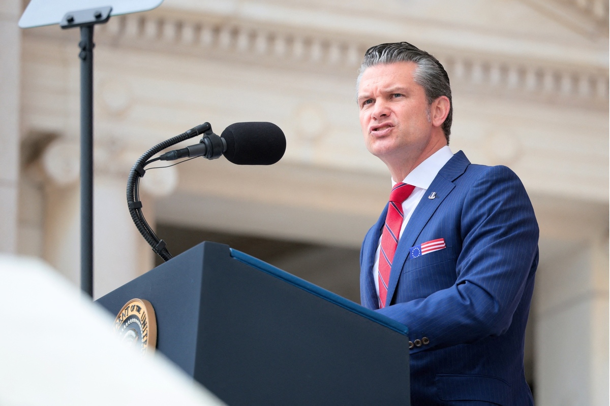 Hegseth's lawyer caught lying about illegal wiretapping to justify ...