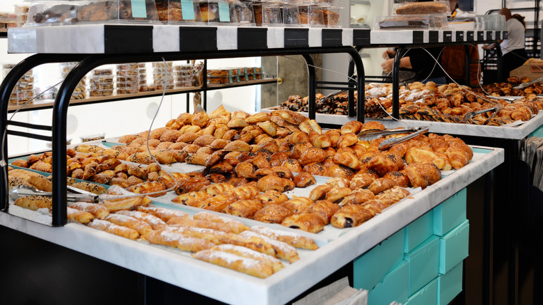 How bakeries keep their treats fresh, straight from a pro