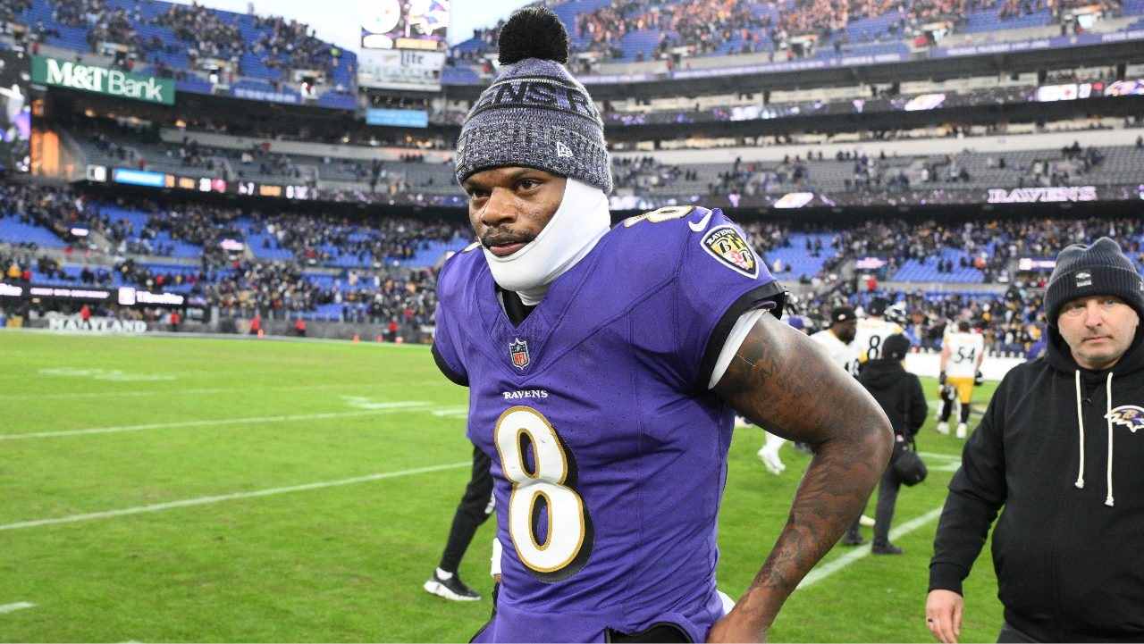 Ravens’ Harbaugh: Lamar Jackson day-to-day with 'significant contusion'