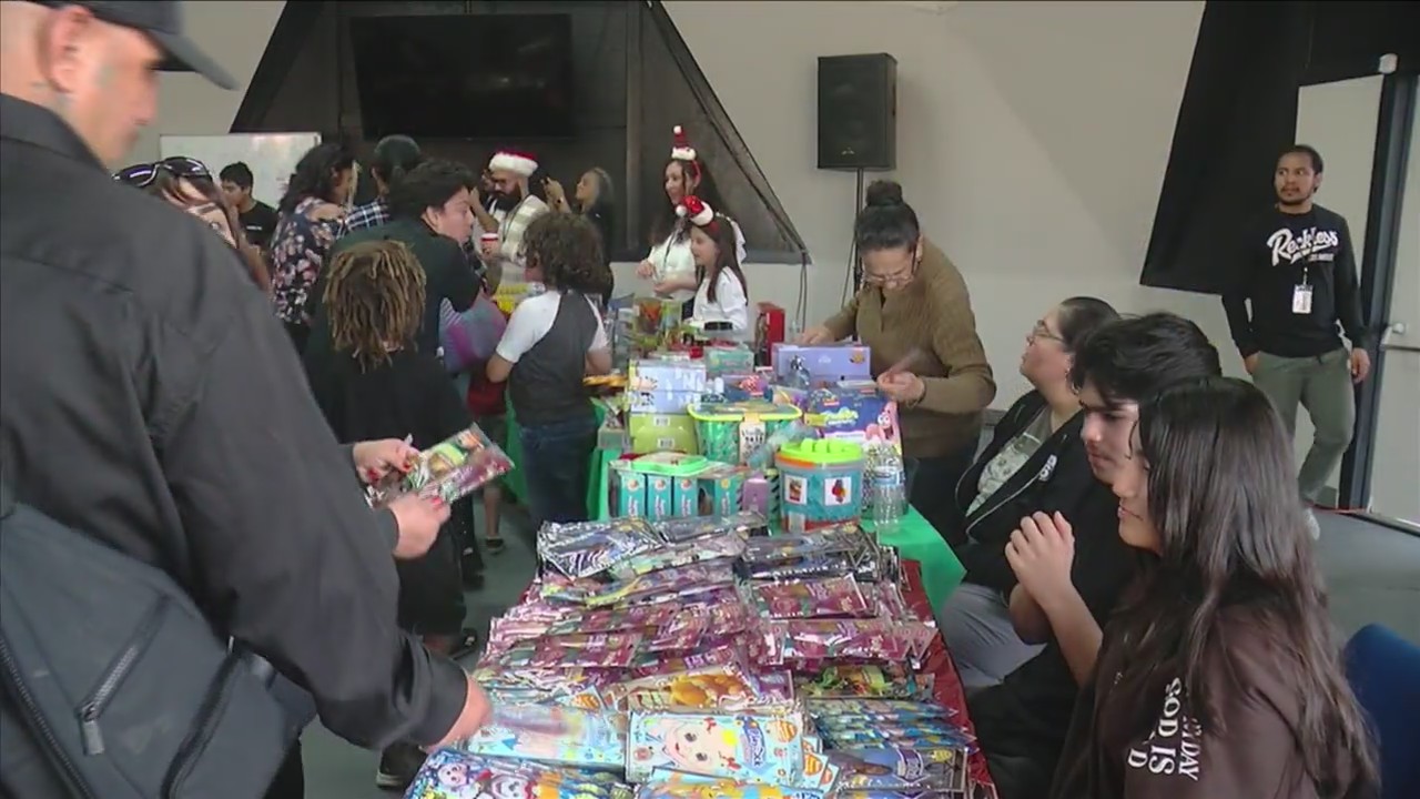 Stay Focused Ministries hosts Christmas toy giveaway