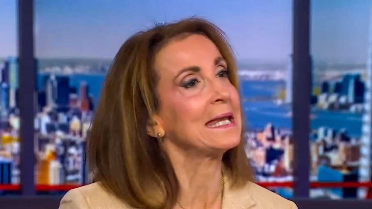 Ex-GOP lawmaker urges Trump to cover Kennedy Center in gold