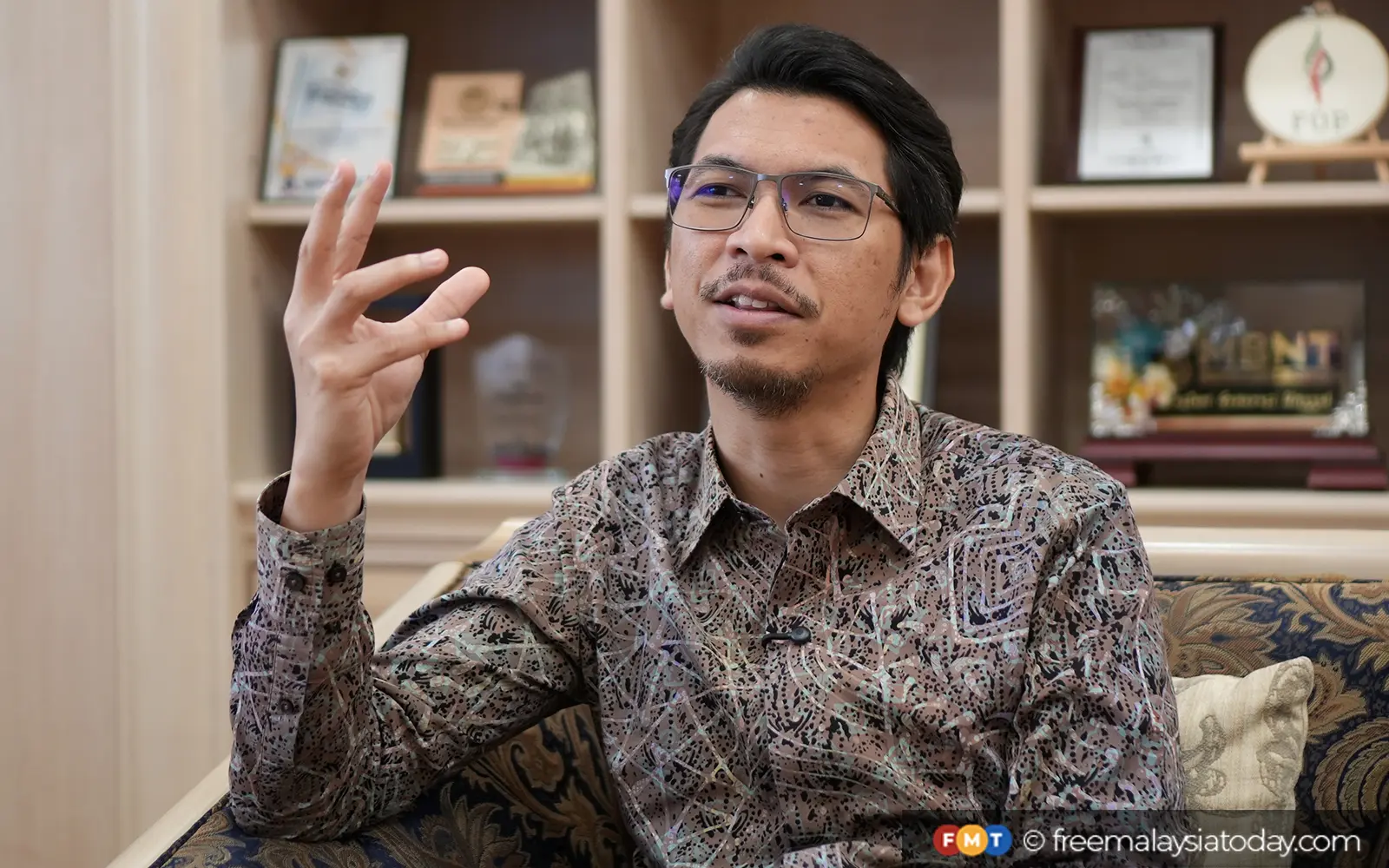 Don't let social media likes, shares shape your vote, young voters told