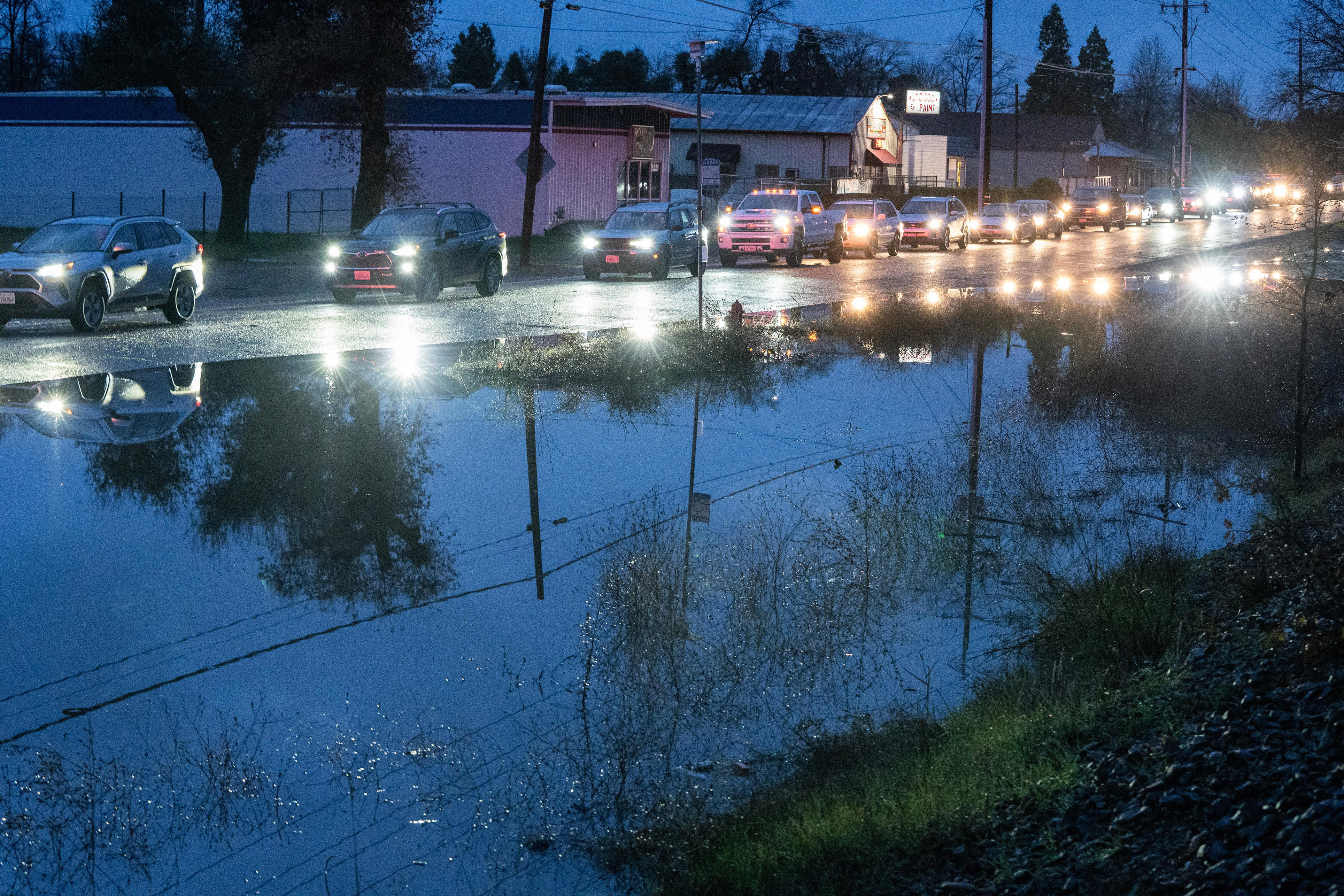 What to expect as Redding area braces for gusty wind, flood watch