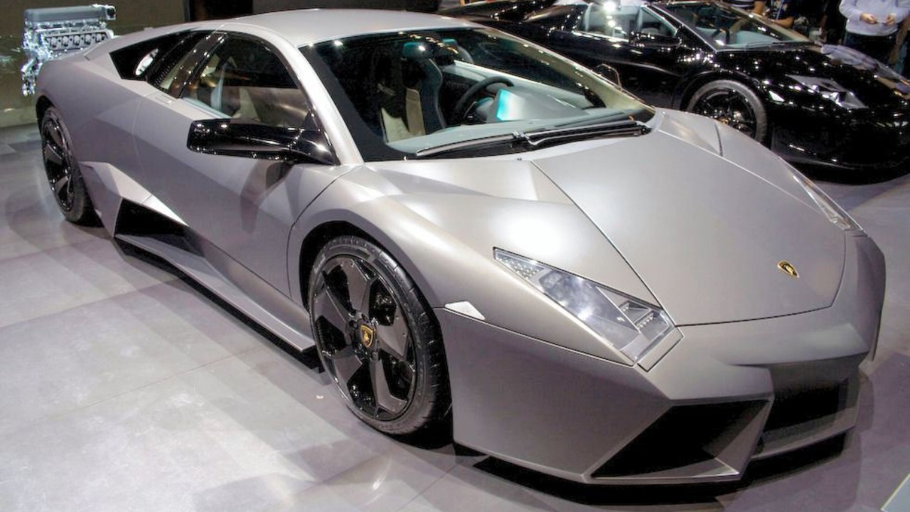 Man sought world-record payday for Lambo.com and got nothing