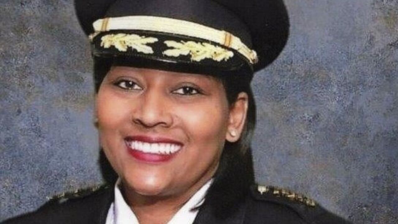 Budget talks continue for Baton Rouge constable facing cuts