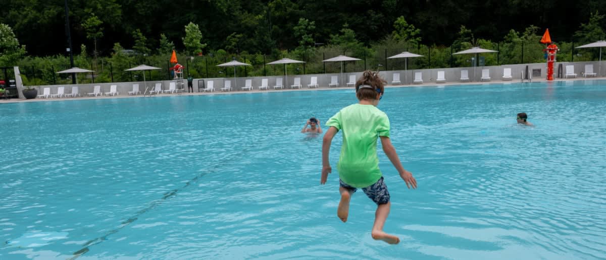 Mom arrested after she allegedly forced child underwater, accused him ...