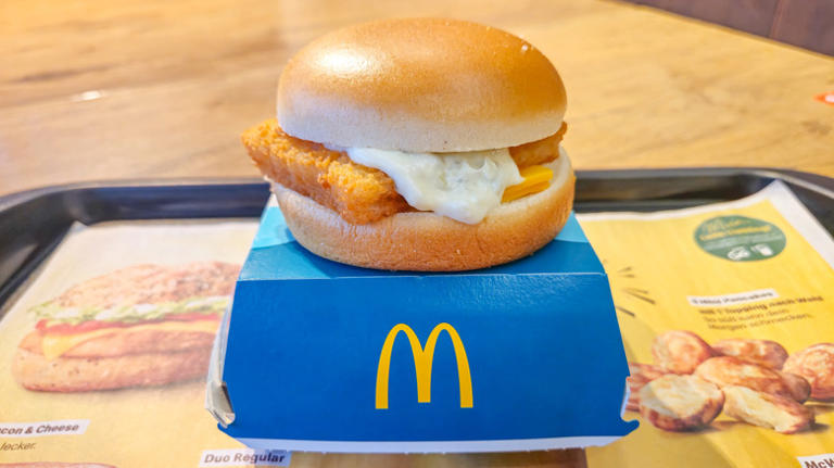 What gives McDonald's Filet-O-Fish that square shape?