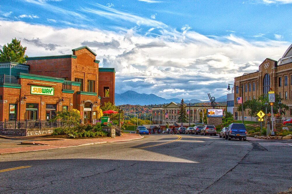 16 American towns where first time visitors feel at ease