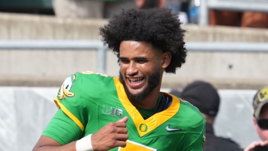 Oregon quarterback Dante Moore's classy playoff move is commanding ...