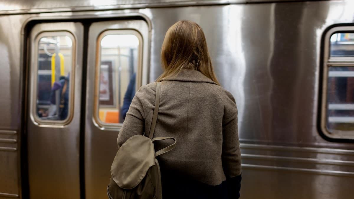 Hochul rejects union-backed $10M bill requiring two-person subway crews