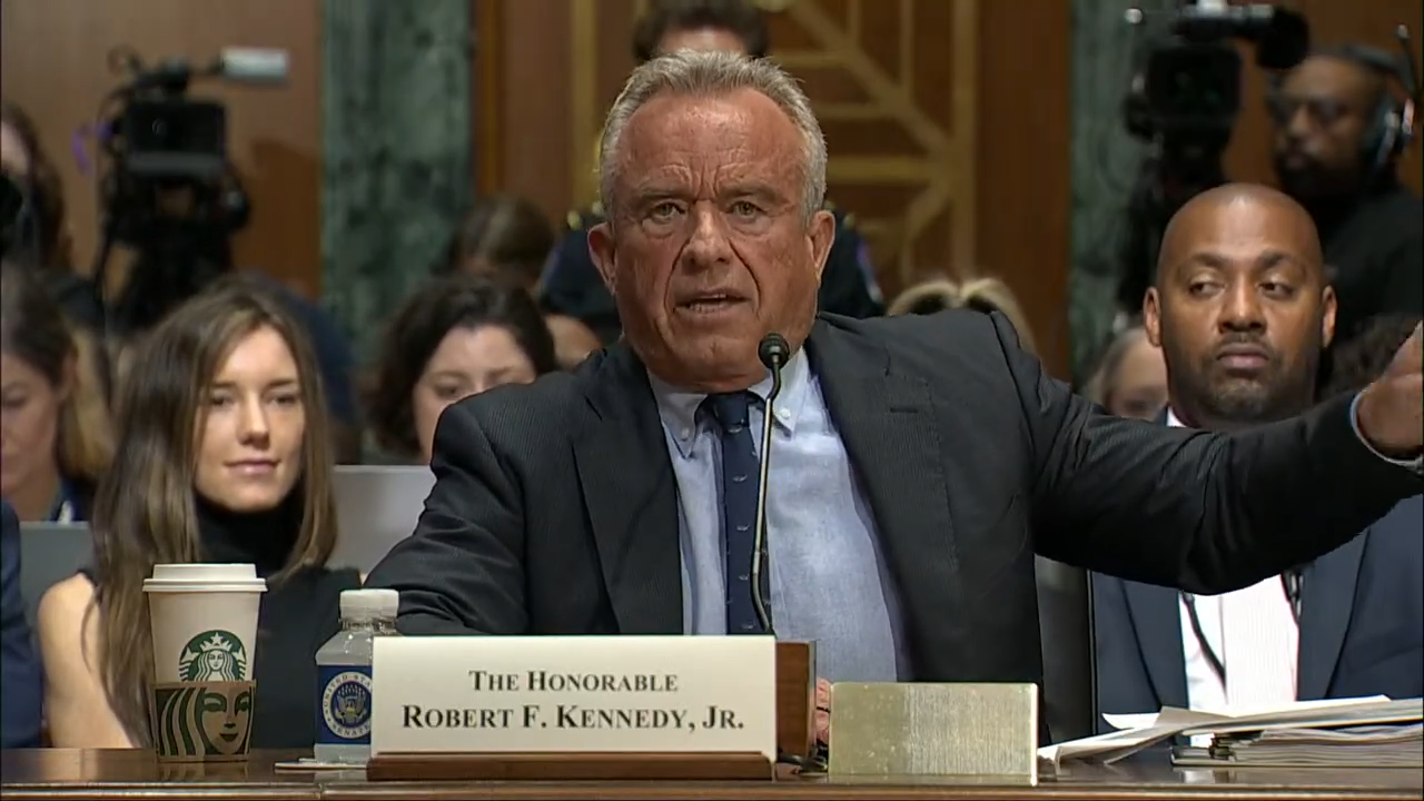 'This panel has lost scientific credibility!': RFK Jr. shivers as ...