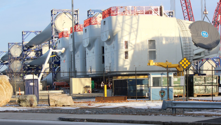 US pauses offshore wind projects over security, radar concerns