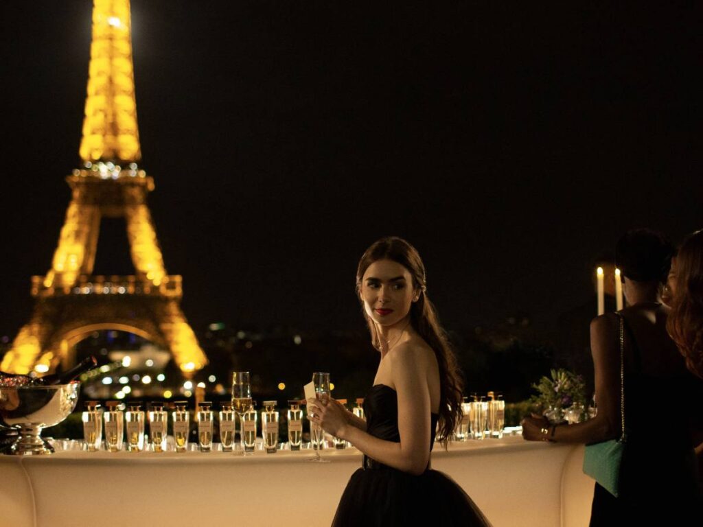 Da Emily in Paris a Gossip Girl: perché Parigi è la città della rinascita?