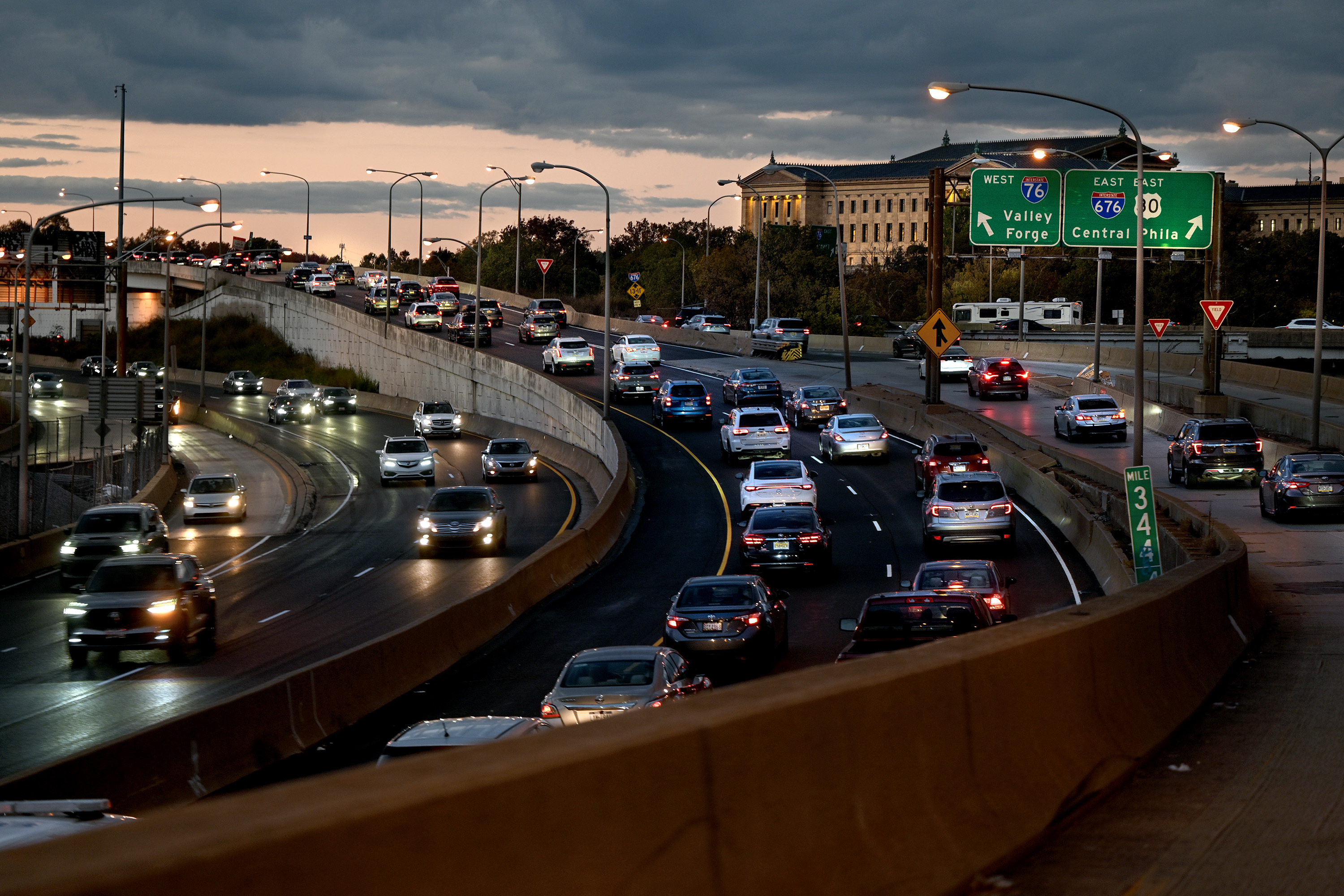 Traveling this holiday? Here’s the weather and travel forecast for the ...