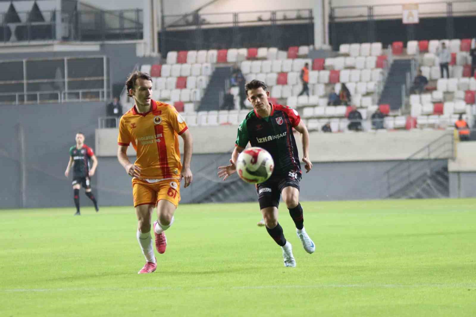 TFF 3. Lig: Karşıyaka: 2 - Tire 2021 FK: 1
