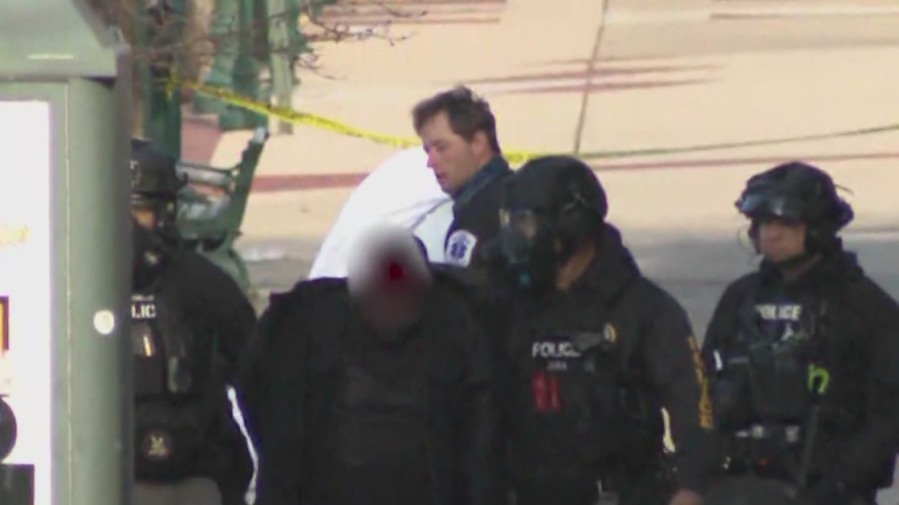 NJ man accused in arrow attack set fire to his own home: officials