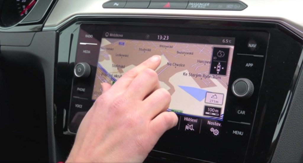 Car study warns touch screens create deadly risk for drivers