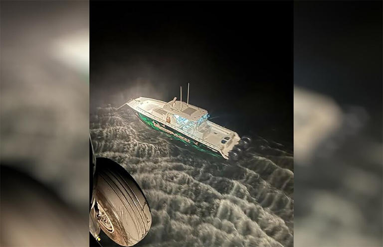 Coast Guard suspending search for two missing boaters off Fort Myers