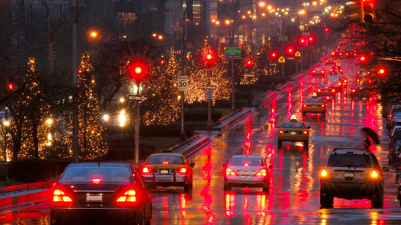 Christmas gift at the pump: Gas prices hit 4-year low for holiday ...